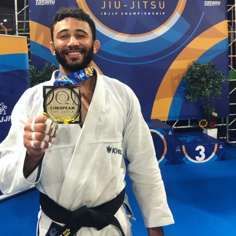 Dominique Bell - Instructor Profile